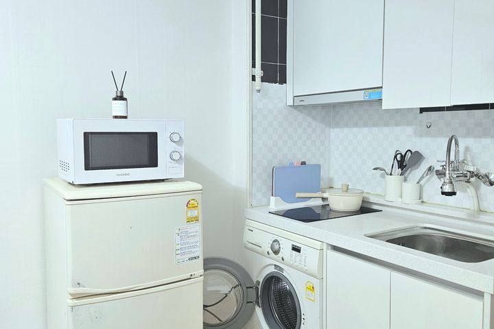 Seongdong-gu Doseon-dong Officetel Short-Term Lease | 3 Minutes from ...