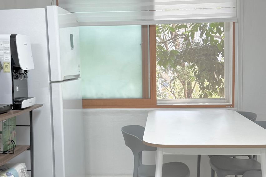 [삼삼엠투] 서울특별시 성동구 성수동1가 쉐어하우스 단기임대 | 성수 여성전용쉐어하우스